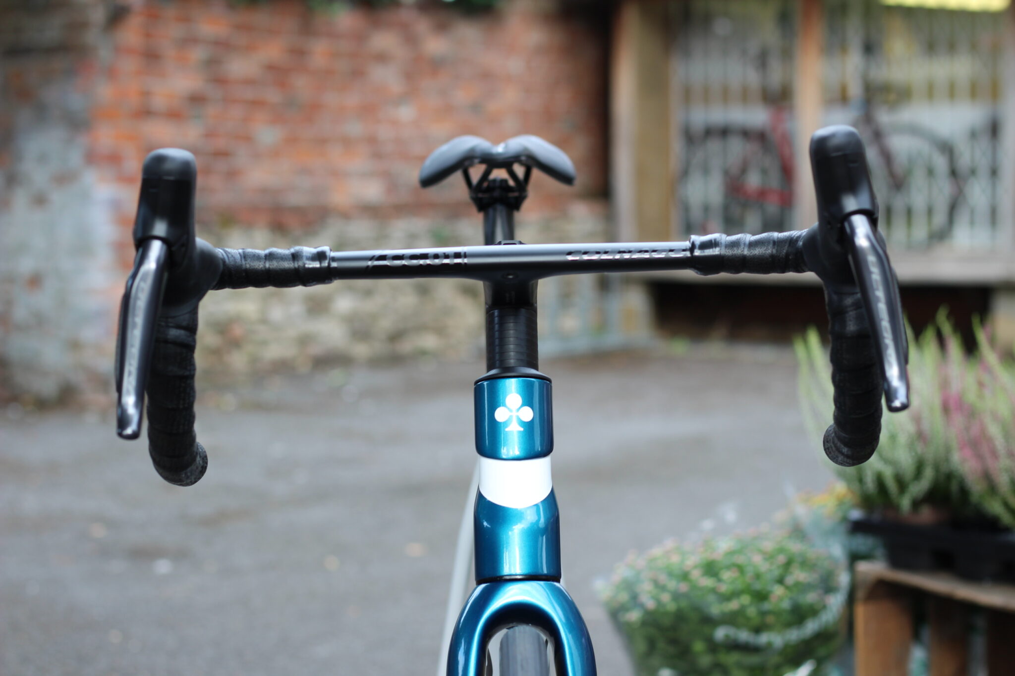 Colnago C68 White / Blue / Gold (530) – Frameset / ULT Di2 / DA Di2 ...