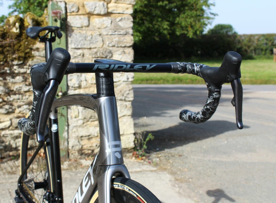 Ridley Noah Fast Ultegra Di2 Silver & Black Metallic (57) with Deda ...