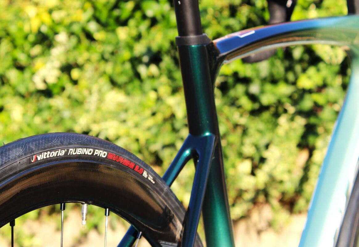 Ridley Fenix SLiC ULT Disc (SML = 54) Green Fade – with Fulcrum Wind ...