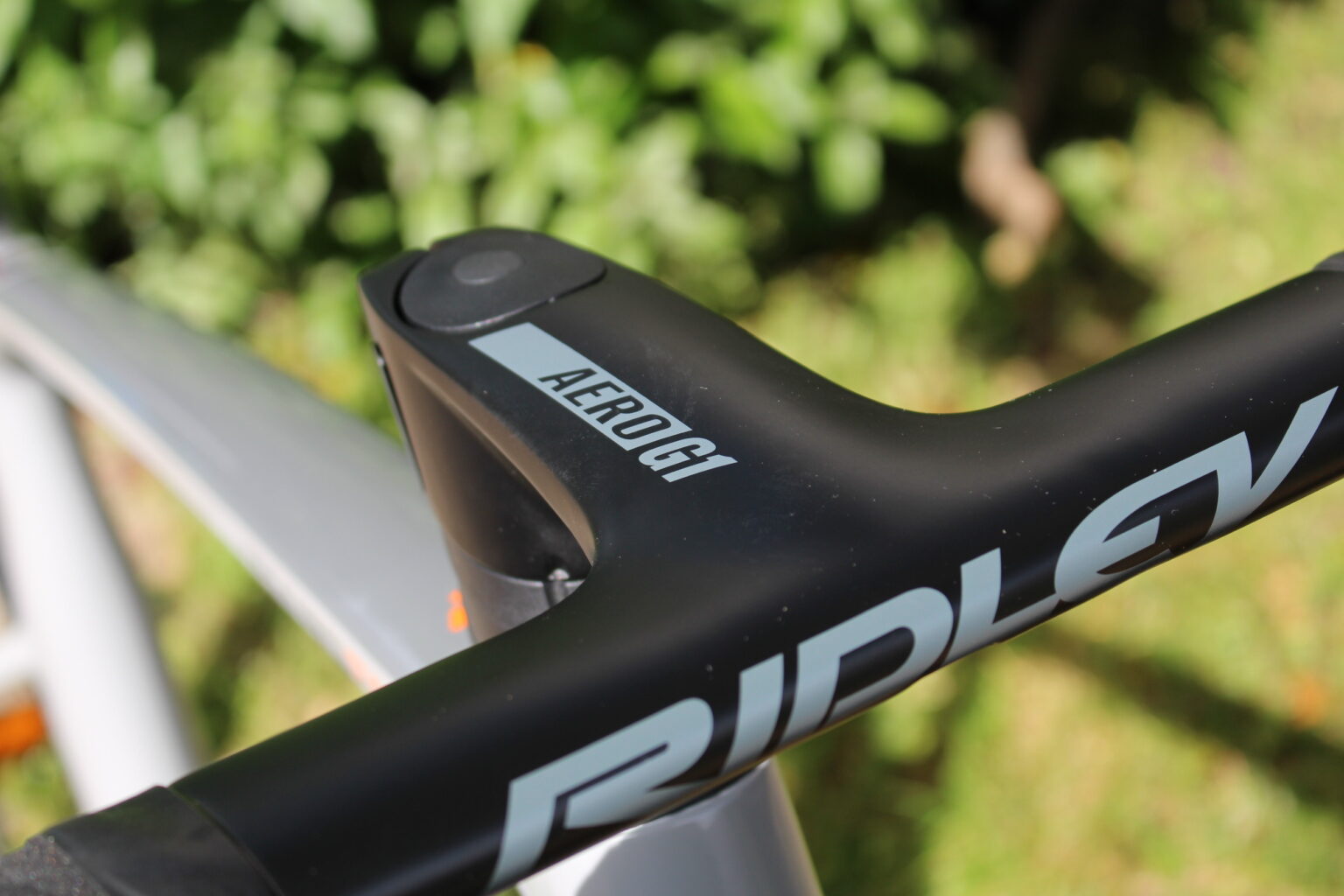 Ridley Kanzo Fast GRX Di2 x1 11 spd with LANDRACE hand built carbon ...